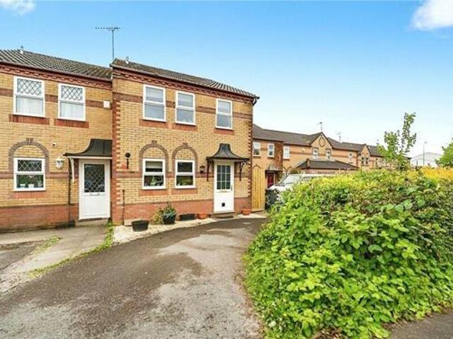 3 Bedroom End Of Terrace House For Sale In City Gardens