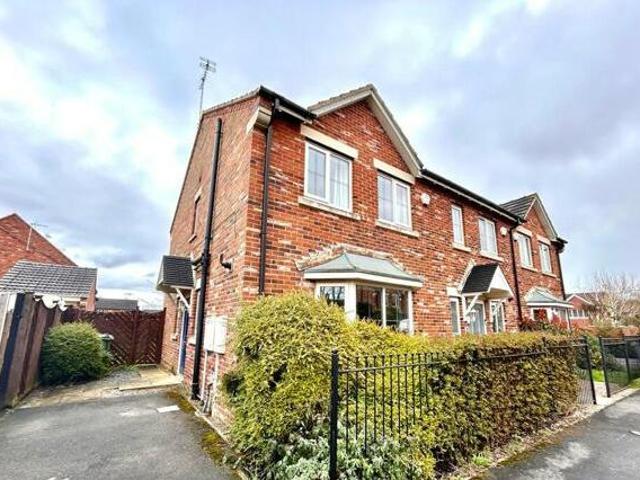 3 Bedroom End Of Terrace House For Sale In Clipstone