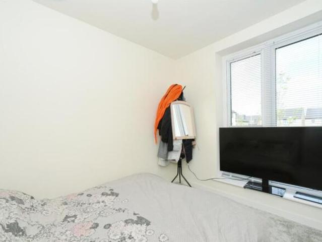 3 bedroom end of terrace house for sale in Crampton Square, Swindon, SN3