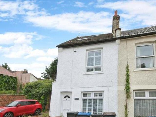 3 Bedroom End Of Terrace House For Sale In Croydon