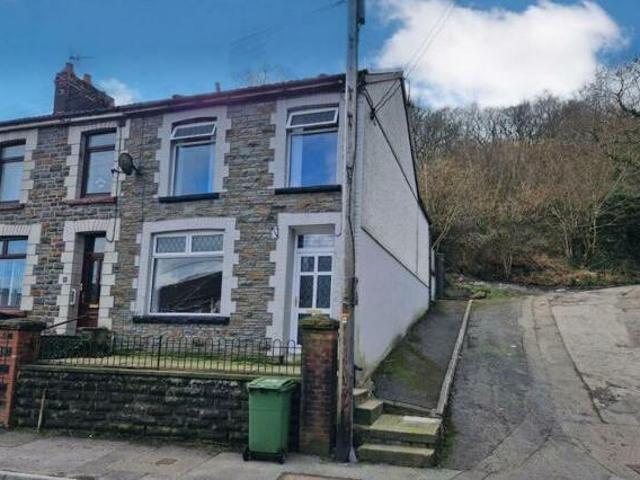 3 Bedroom End Of Terrace House For Sale In Abercynon, Mountain Ash