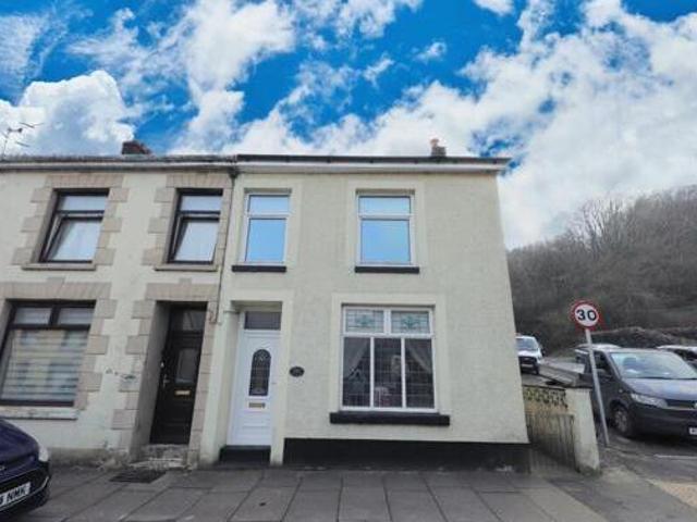 3 Bedroom End Of Terrace House For Sale In Abercynon