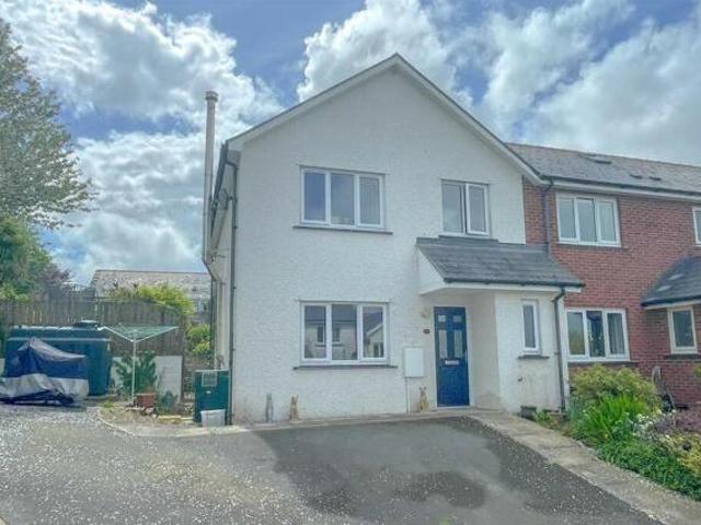3 Bedroom End Of Terrace House For Sale In Aberporth