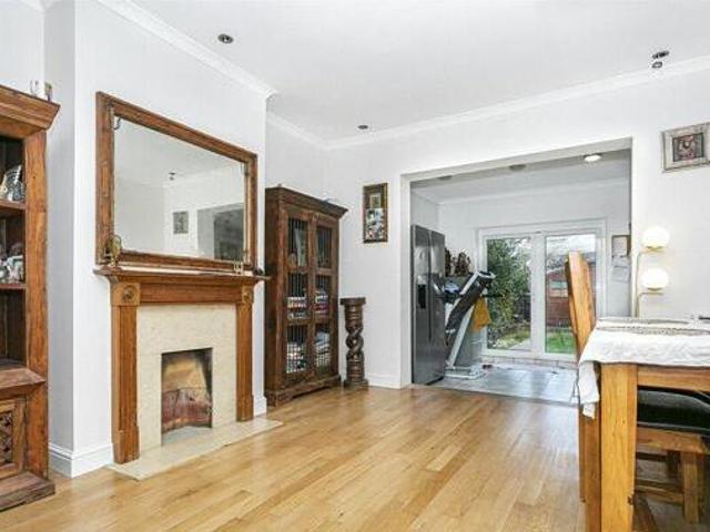 3 Bedroom End Of Terrace House For Sale In Acton