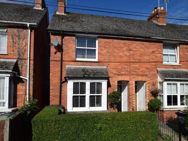 3 Bedroom End Of Terrace House For Sale In Alton
