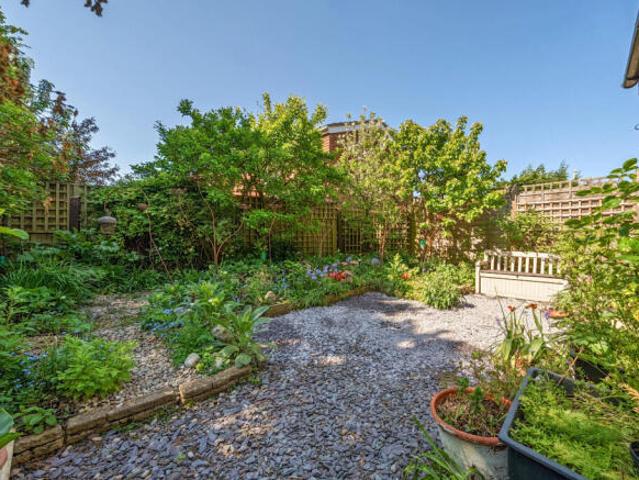 3 bedroom end of terrace house for sale in Alder Way, Swanley, Kent, BR8