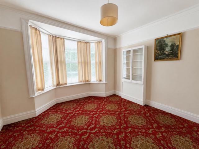 3 bedroom end of terrace house for sale in Arbour Lane, Chelmsford, CM1