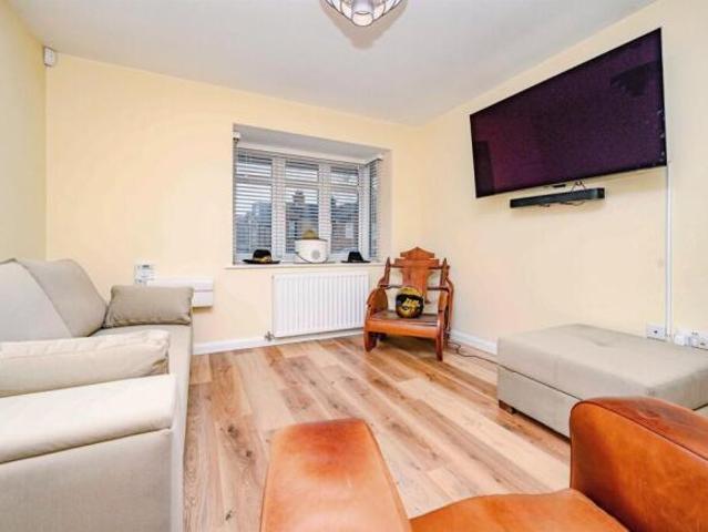 3 bedroom end of terrace house for sale in Ashley Road, St. Albans, AL1
