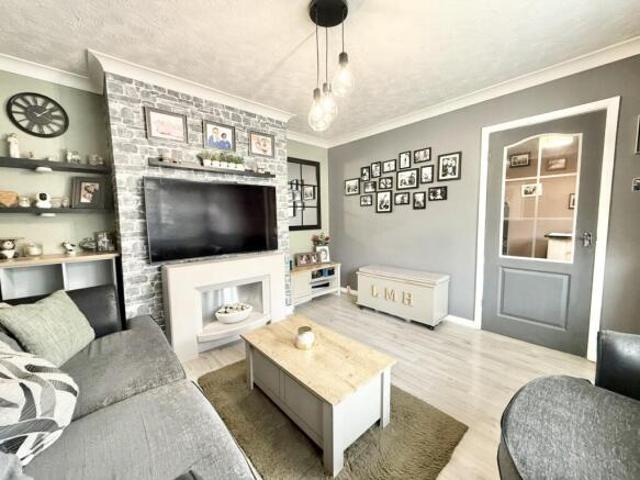 3 bedroom end of terrace house for sale in Avonmouth Road, Sunderland, SR3