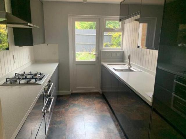 3 bedroom terraced house for sale in Axe Head Road, Northampton, Northamptonshire, NN4