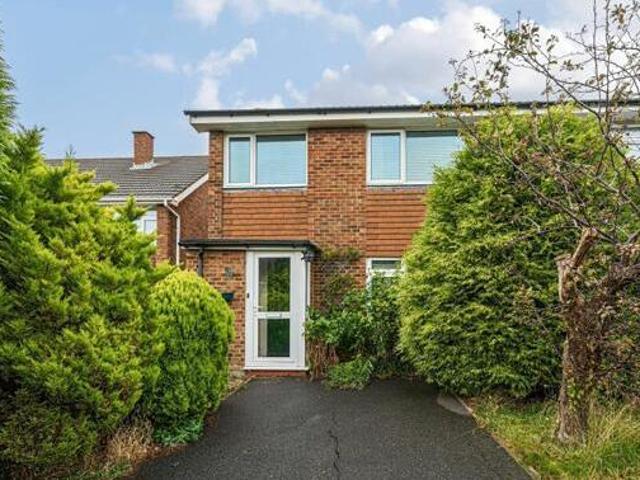 3 Bedroom End Of Terrace House For Sale In Boughton under blean
