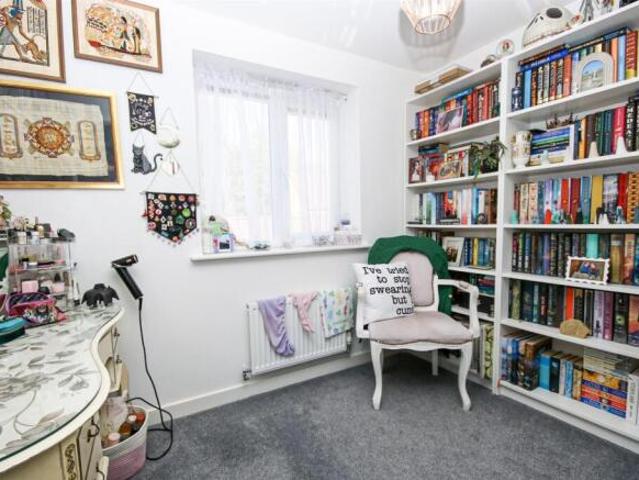 3 bedroom end of terrace house for sale in Bodmin Drive, Sprowston, NR7