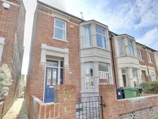 3 Bedroom End Of Terrace House For Sale In Baffins
