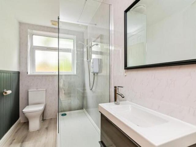 3 bedroom end of terrace house for sale in Bailey Street, Nottingham, NG6