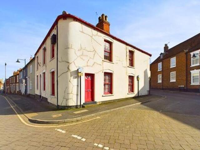 3 Bedroom End Of Terrace House For Sale In Barton upon humber, North Lincolnshire