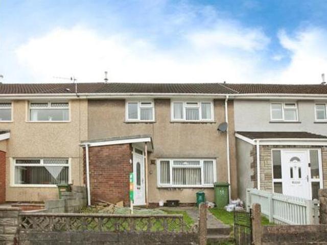 3 Bedroom End Of Terrace House For Sale In Beddau