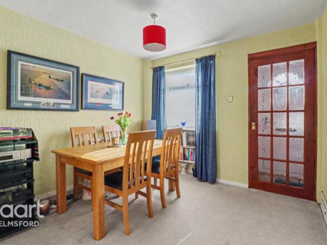 3 bedroom end of terrace house for sale in Begonia Close, Chelmsford, CM1