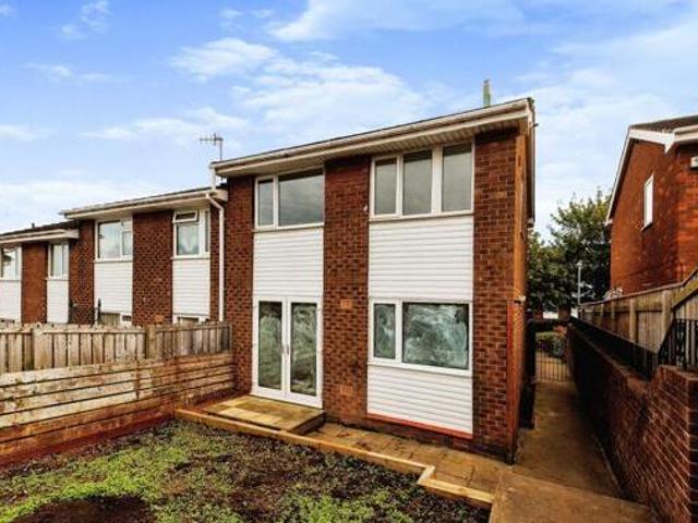 3 Bedroom End Of Terrace House For Sale In Blaydon on tyne