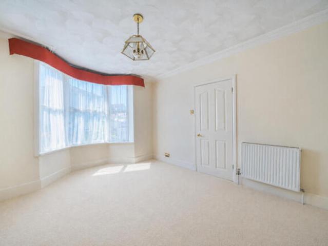 3 bedroom end of terrace house for sale in Bridge Road, Southampton, SO19