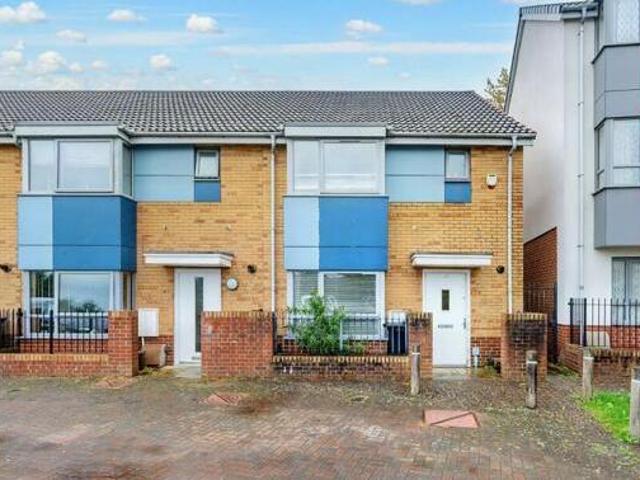 3 Bedroom End Of Terrace House For Sale In Bristol