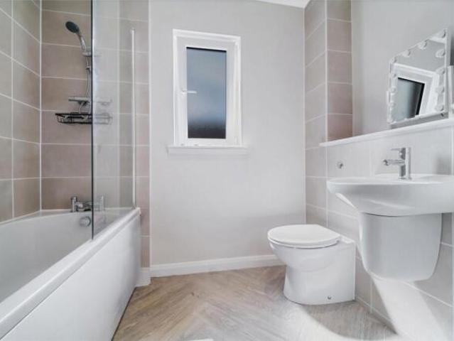 3 bedroom end of terrace house for sale in Broomfield Court, Barmulloch, Glasgow, G21