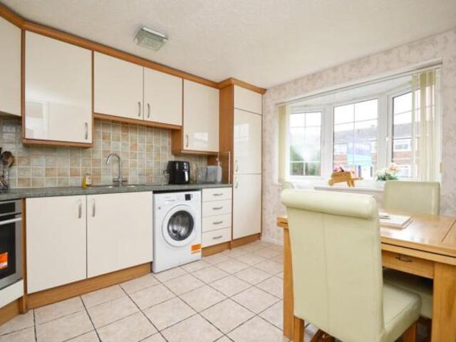 3 bedroom end of terrace house for sale in Brookdale Road, Bristol, BS13