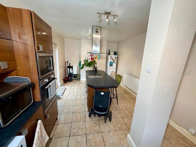 3 bedroom end of terrace house for sale in Buckton Street, Warrington, WA1