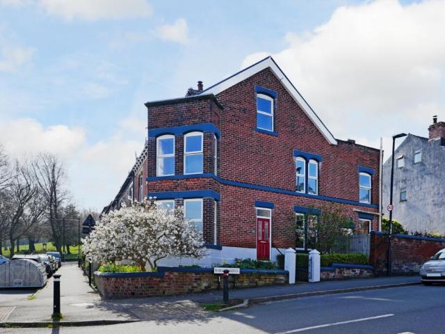 3 bedroom end of terrace house for sale in Burcot Road, Meersbrook, S8 9FD, S8