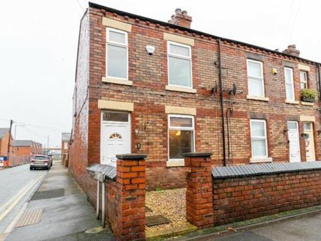 3 Bedroom End Of Terrace House For Sale In Burscough