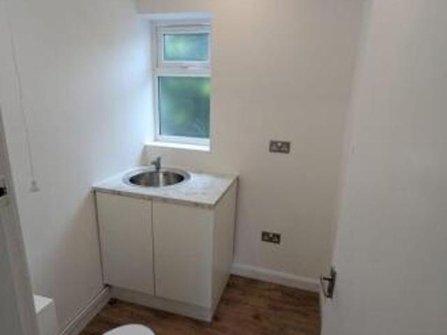 3 bedroom end of terrace house for sale in Burrage Road, Woolwich, SE18