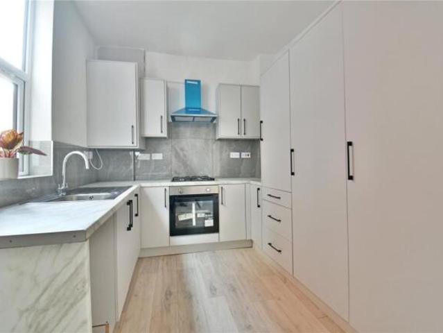 3 bedroom end of terrace house for sale in Gordon Avenue, Levenshulme, Manchester, M19