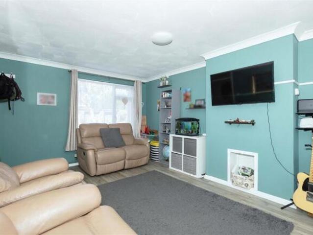 3 bedroom end of terrace house for sale in Galsworthy Close, Goring by Sea, BN12