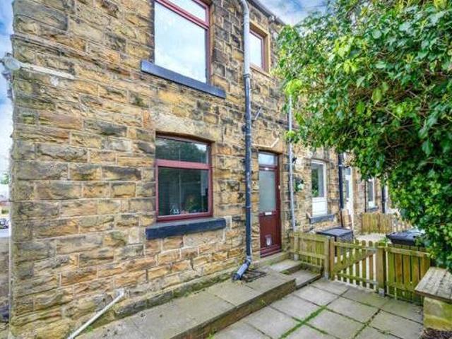 3 Bedroom End Of Terrace House For Sale In Gildersome, Morley