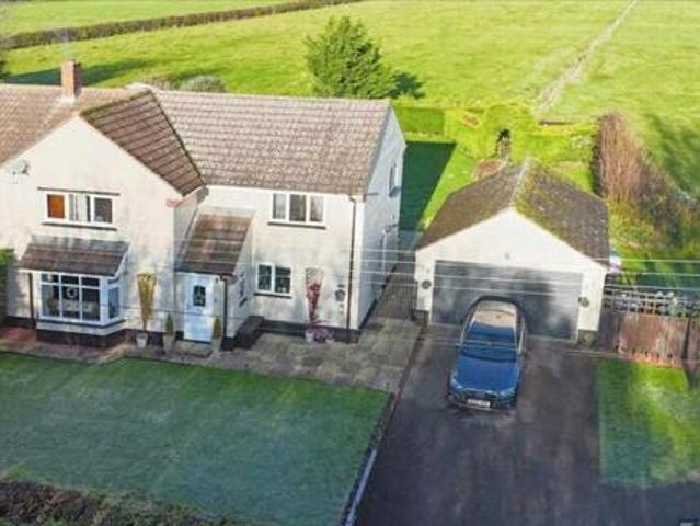 3 Bedroom End Of Terrace House For Sale In Grundys Lane