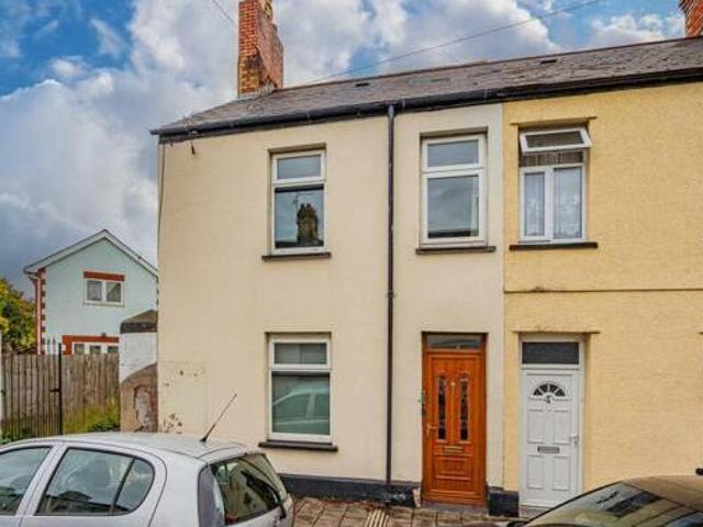 3 Bedroom End Of Terrace House For Sale In Grangetown