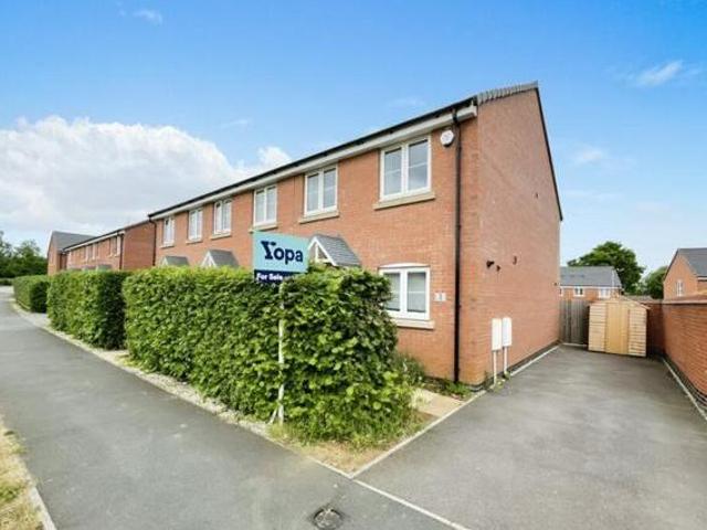 3 Bedroom End Of Terrace House For Sale In Grants Hill Way