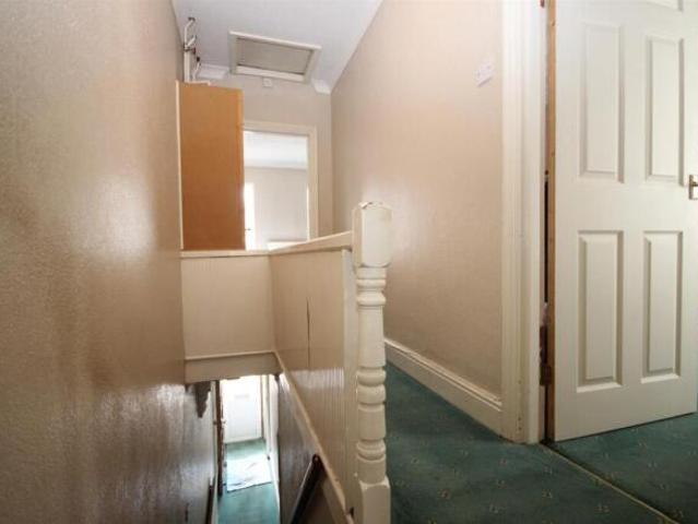 3 bedroom end of terrace house for sale in Gratton Road, Bedford, MK40