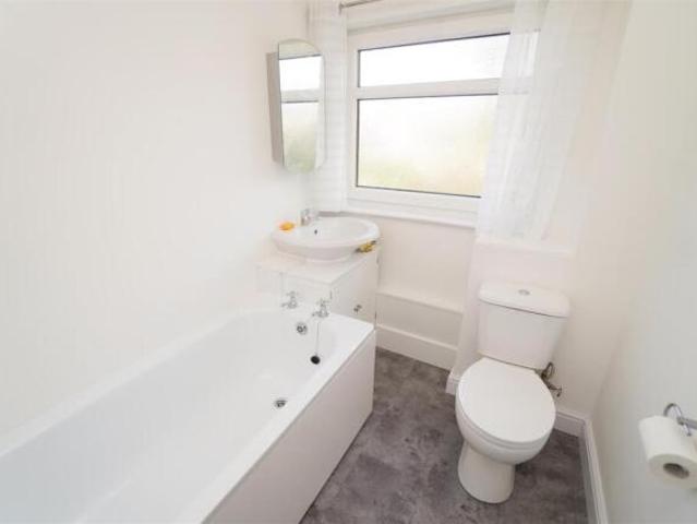 3 bedroom end of terrace house for sale in Gray Street, Kirkintilloch, G66