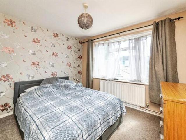 3 bedroom end of terrace house for sale in Gregory Close, Basingstoke, RG21