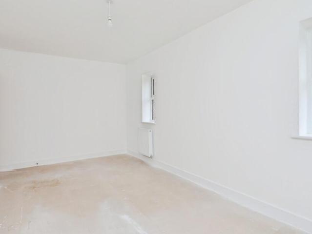 3 bedroom end of terrace house for sale in Greenwood Road, Rackheath, Norwich, NR13