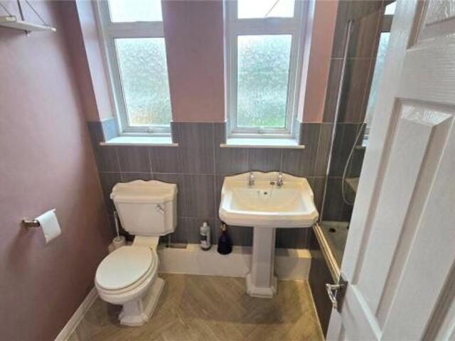 3 bedroom end of terrace house for sale in Gretna Road, Finham, Coventry, West Midlands, CV3