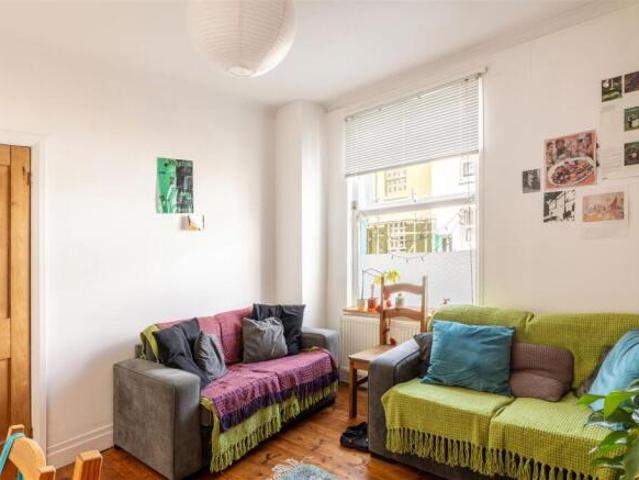 3 bedroom end of terrace house for sale in Grove Street, Brighton, BN2