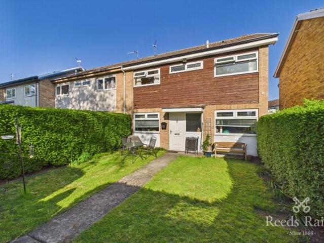 3 bedroom end of terrace house for sale in Doherty Walk, York, North Yorkshire, YO24