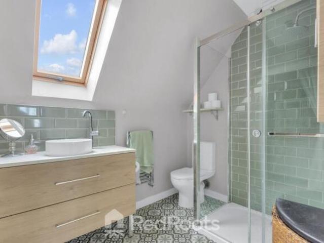 3 bedroom end of terrace house for sale in Dominion Road, Doncaster, DN5
