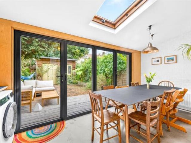 3 bedroom end of terrace house for sale in Dagenham Road, Leyton, London, E10