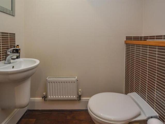 3 bedroom end of terrace house for sale in De Paul Way, Brentwood, CM14