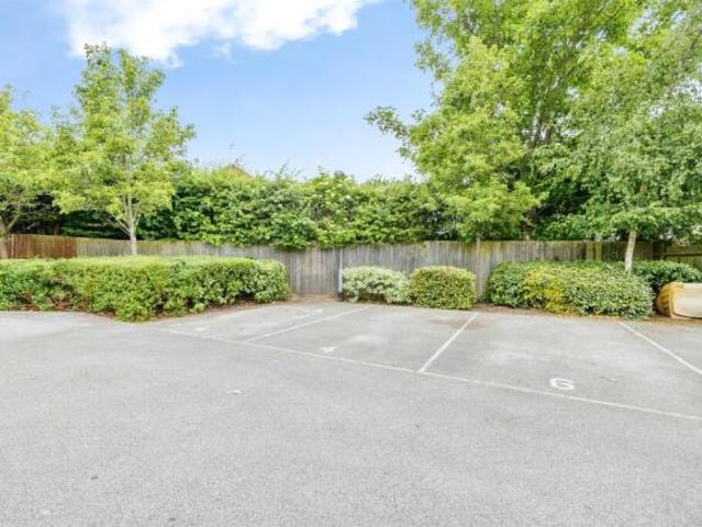 3 bedroom end of terrace house for sale in Deansleigh, LINCOLN, LN1