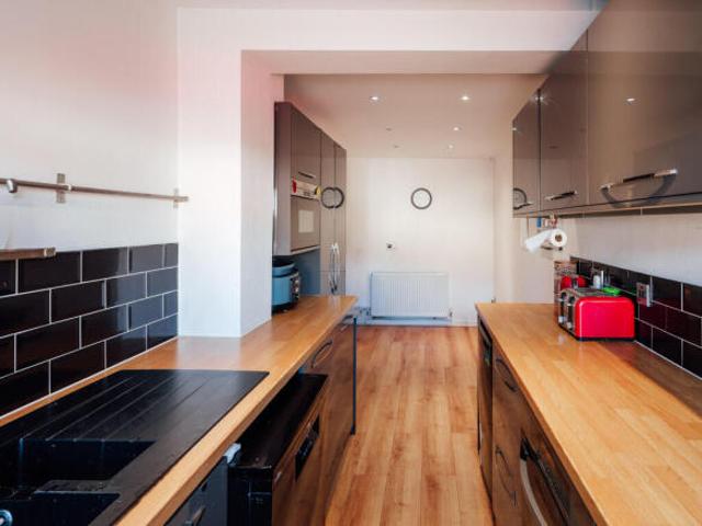 3 bedroom end of terrace house for sale in Dinchall Road, Worcester, Worcestershire. WR5