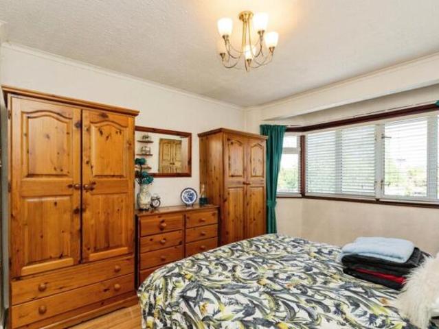 3 bedroom end of terrace house for sale in Dukes Avenue, Richmond, TW10