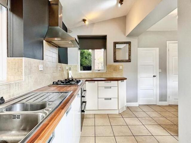 3 bedroom end of terrace house for sale in Dunlop Close, Benton, Newcastle upon Tyne, NE7